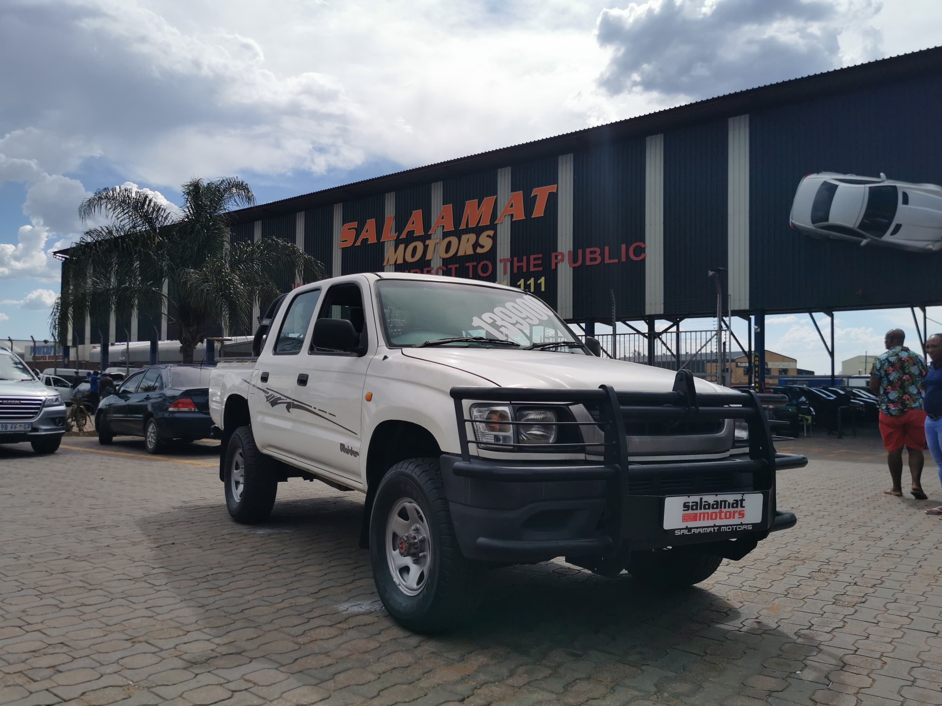2004 Toyota Hilux 3.0D 4x4 – Salaamat Motors